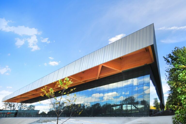 Quebec architecture: history, evolution, and modern projects – Stekar