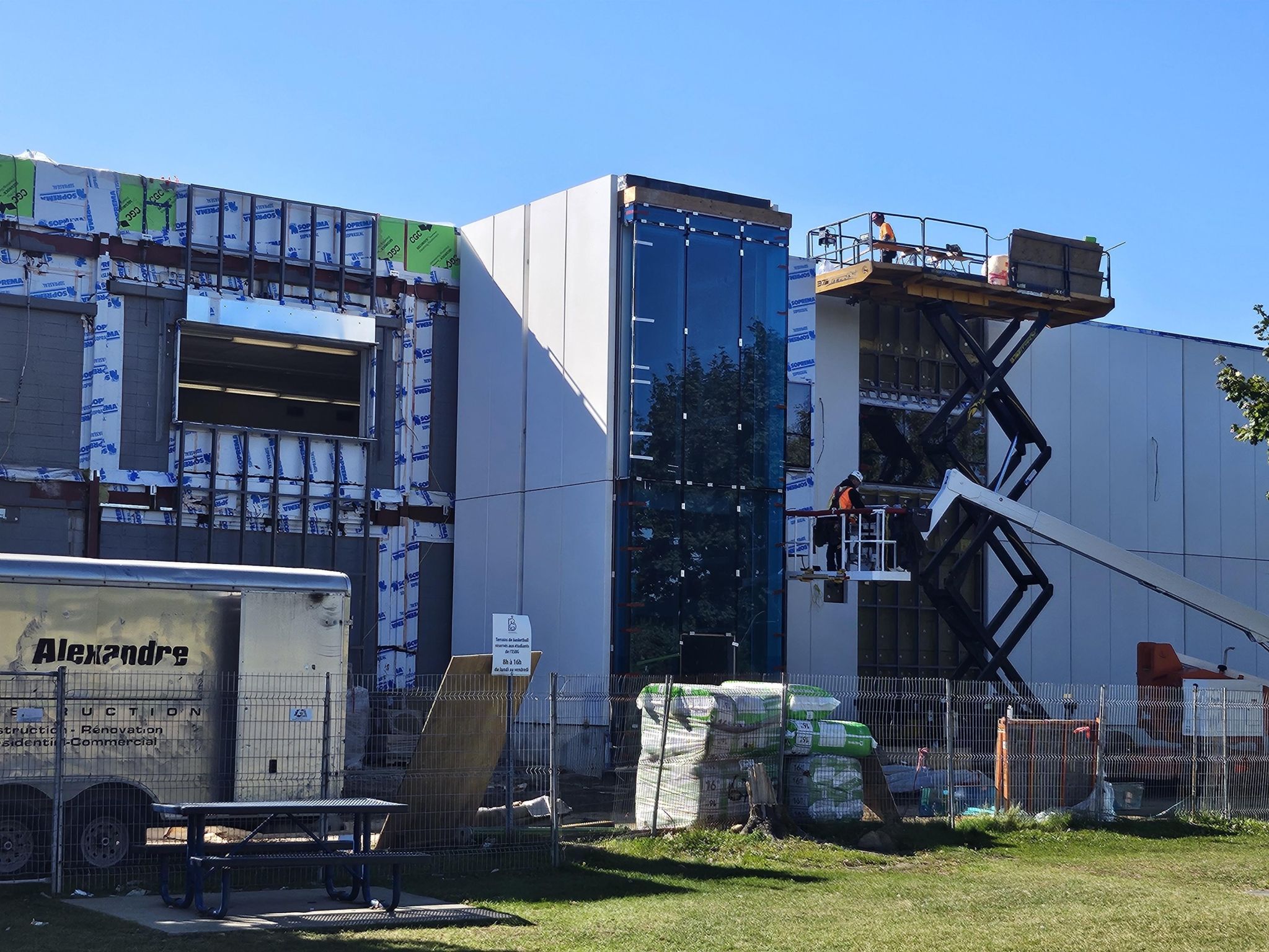 Building Façade Renovation: Challenges, Approach & Results | Stekar